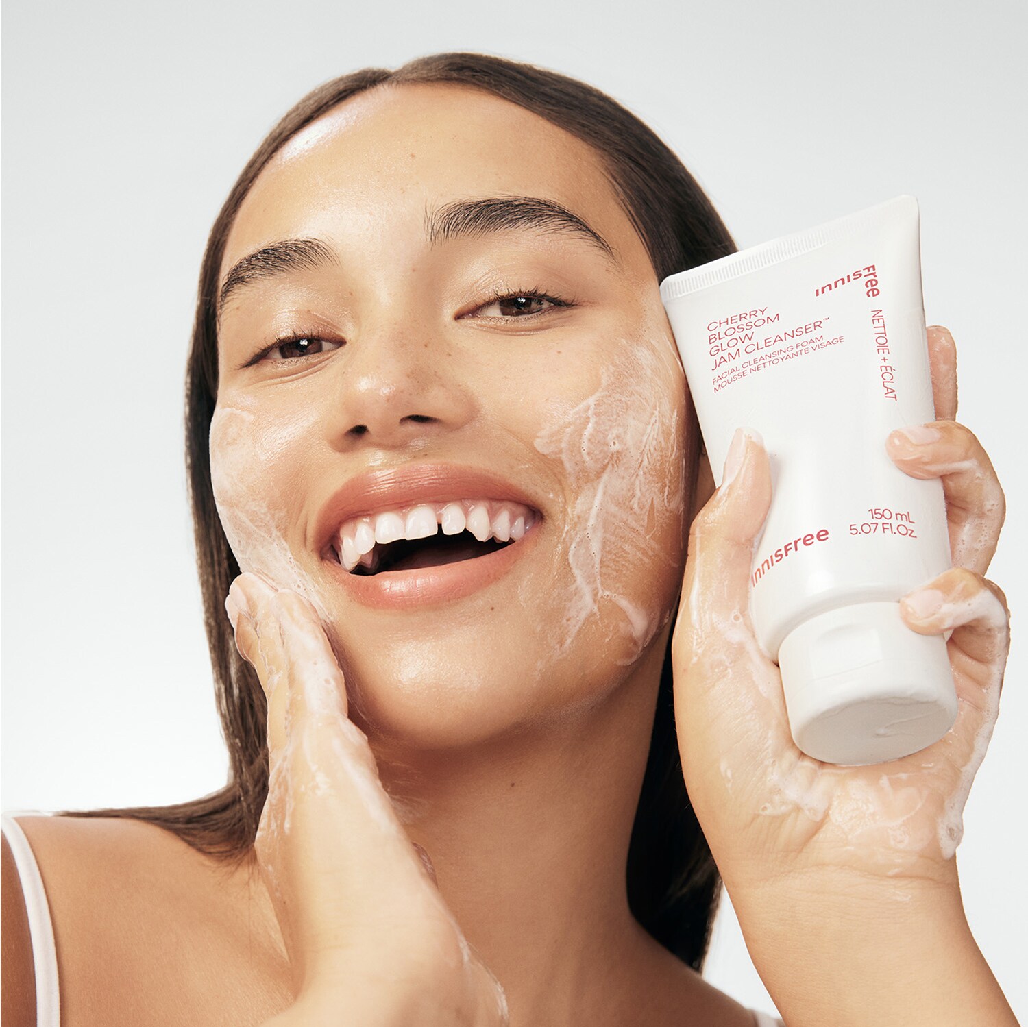 Spuma Demachiantă și Curățare cu Eclat de Cireși înfloriți - Curățitor ...